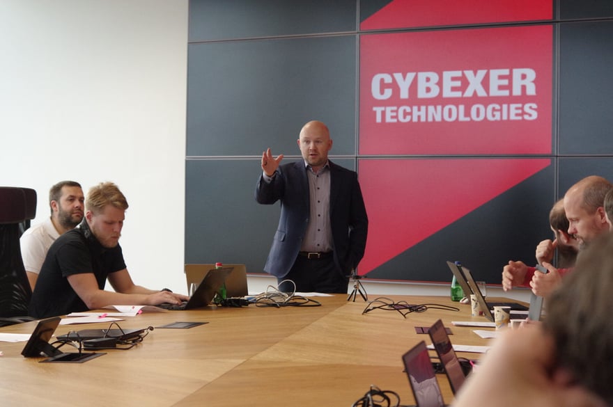 What Is a Digital Twin – A Comprehensive Guide | CybExer Technologies